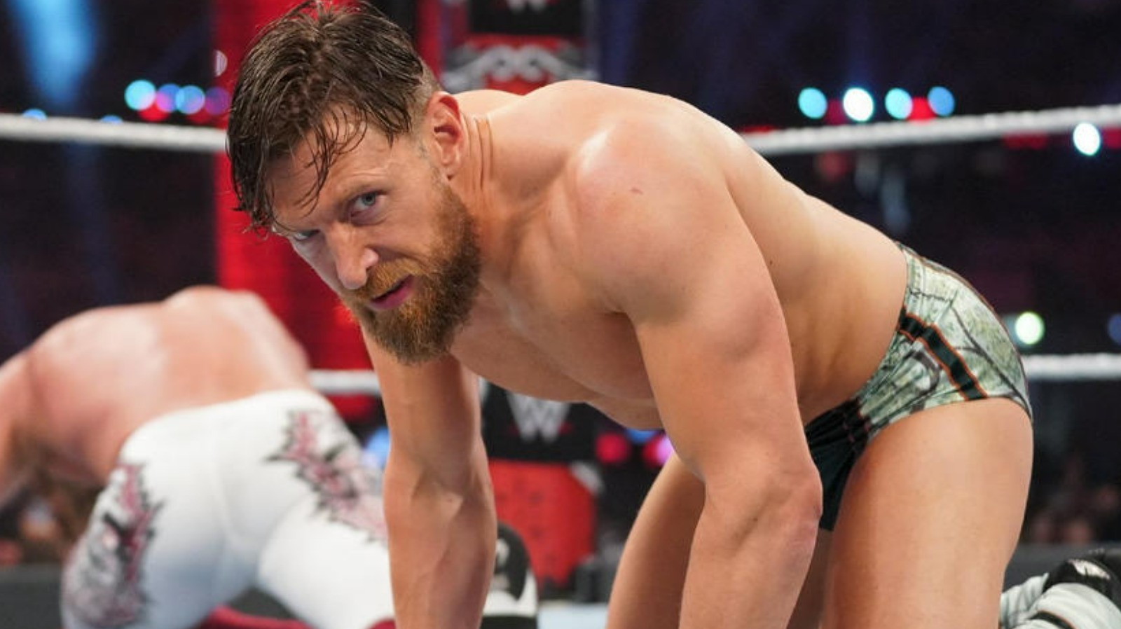 15 Triple Threat Matches WWE Fans Won't Ever Forget