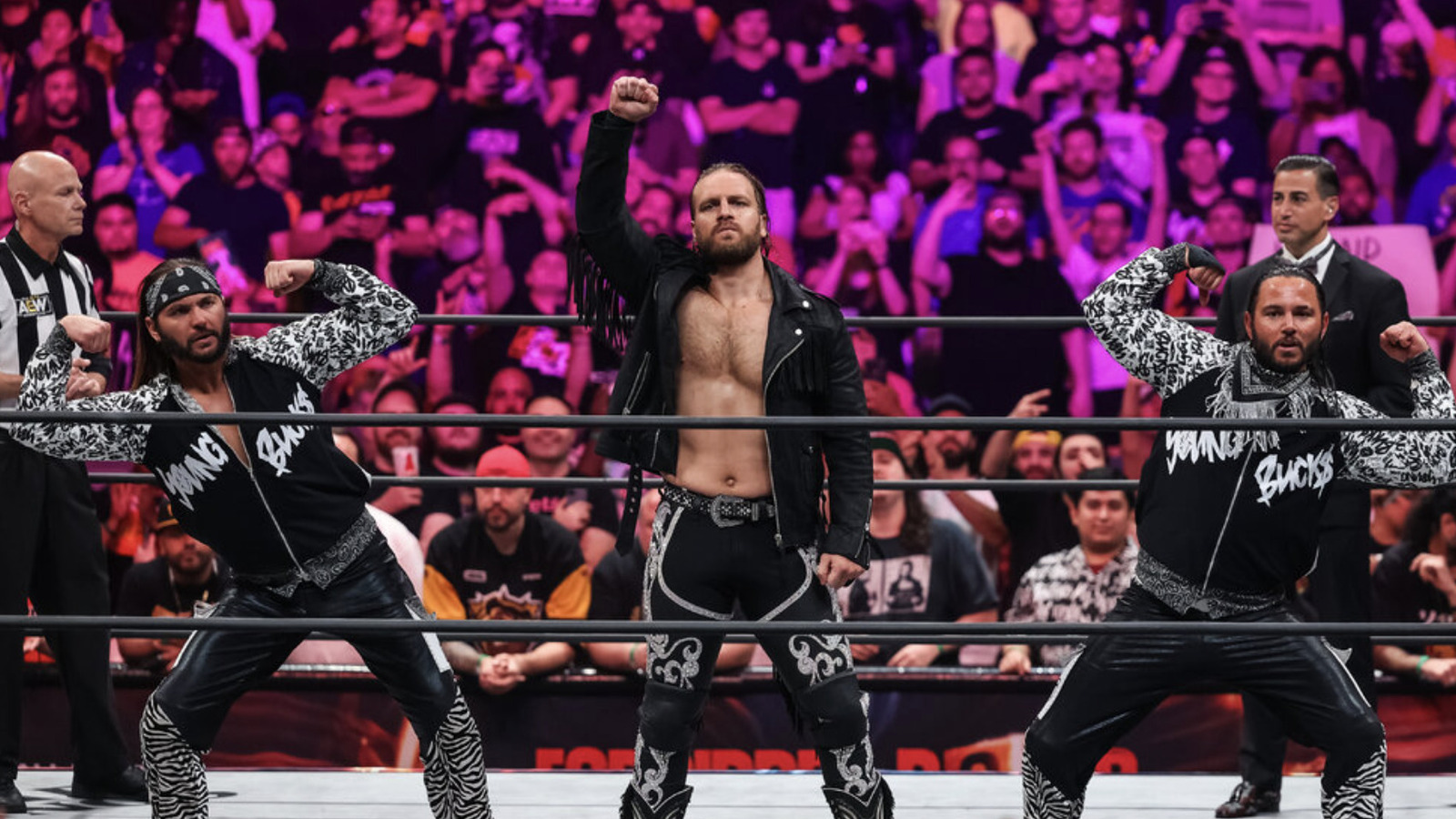 AEW Dynamite Results 7/19 - The Golden Elite Vs. Blackpool Combat Club In Blood & Guts Match