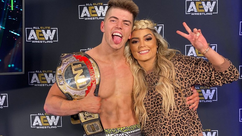 Isiah Kassidy Taunts Sammy Guevara With Tay Conti Bikini Photo