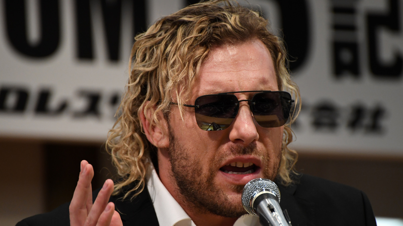 AEW's Kenny Omega Filmed Getting Into Backstage Altercation With NJPW ...