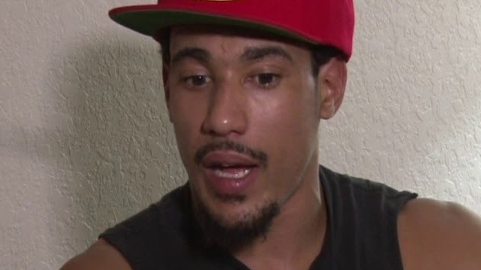 AR Fox Reacts To Signing With AEW