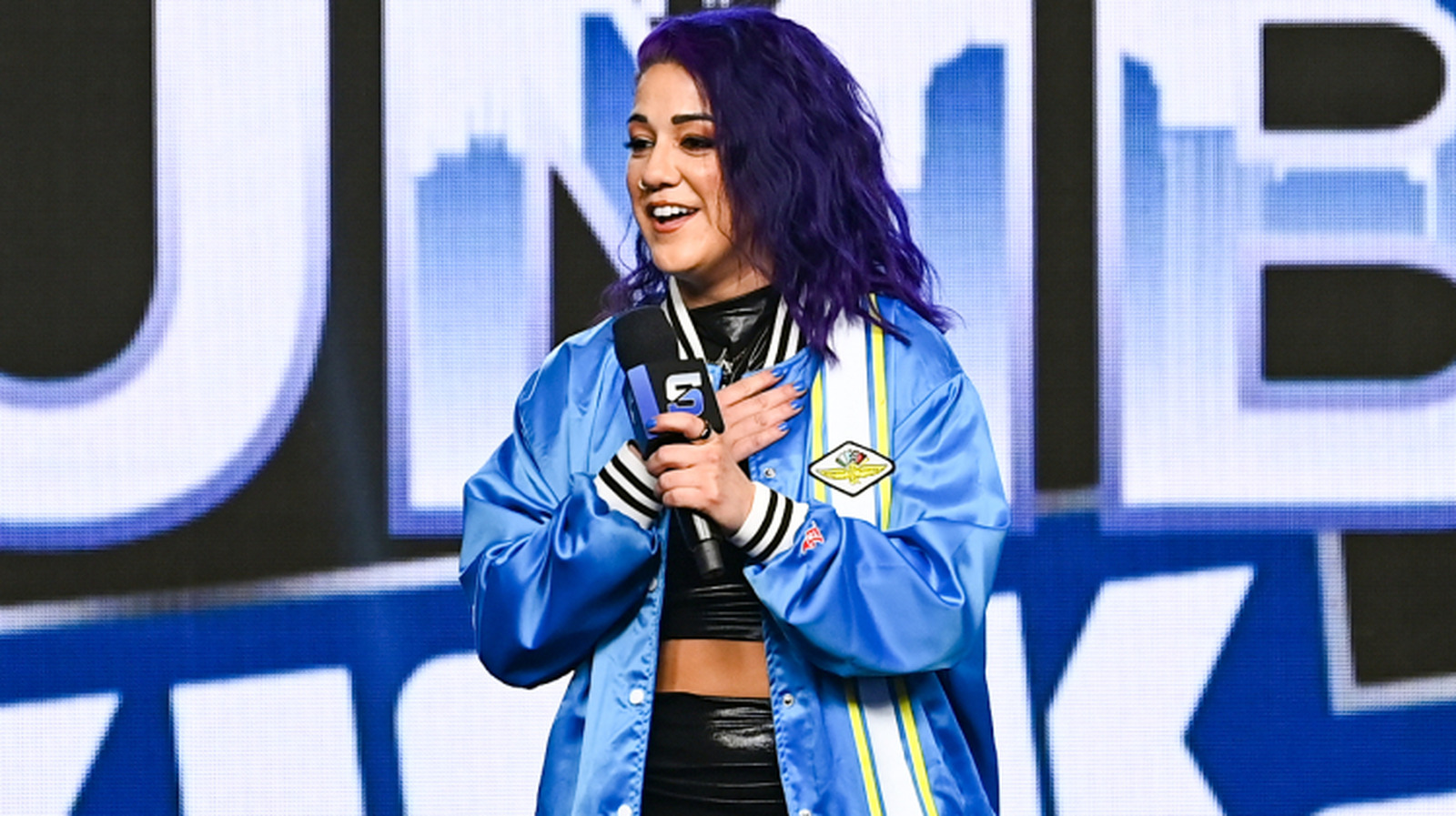 Bayley Has Been 'Dying' For WWE To Bring Back All-Women Evolution ...