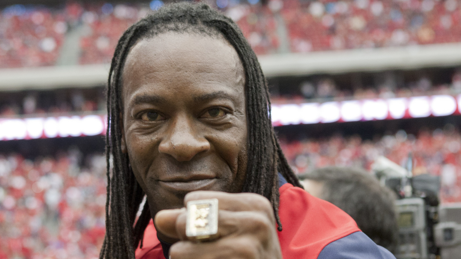 Booker T Assesses How Not Using Steiner Family Name Affects WWE's Bron ...