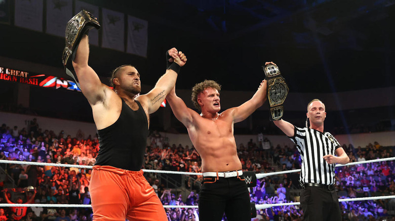 D'Angelo Family Retain Tag Team Titles On WWE NXT With Help From The ... D'Angelo Family Retain Tag Team Titles On WWE NXT With Help From The ...