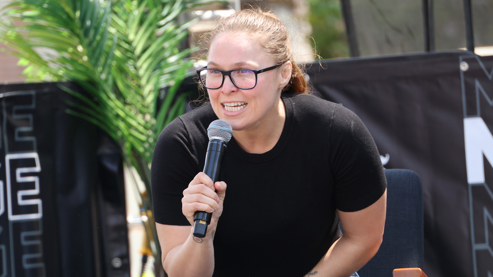 Ex-WWE Star Ronda Rousey Posts Lengthy Apology For Propagating Sandy ...