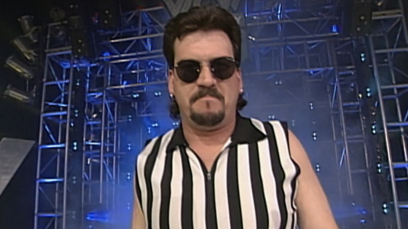 Former WWE Ref Nick Patrick Says Sleight Of Hand Is Needed To Hide ...