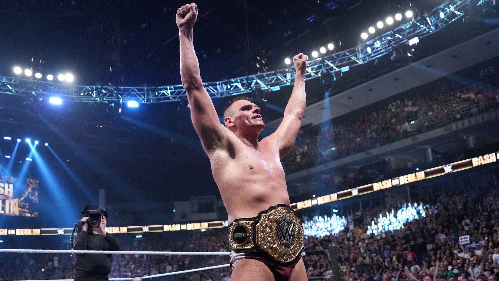 GUNTHER Puts Sami Zayn To Sleep, Retains World Heavyweight Title In WWE RAW Main Event