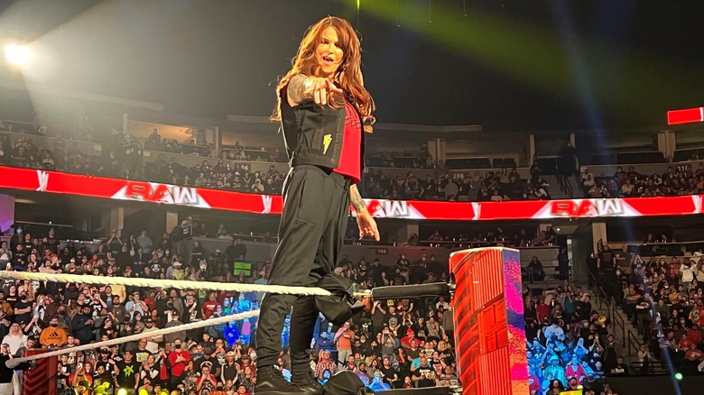 Lita Chose To Return To WWE Over An AEW Debut To Work With Becky Lynch