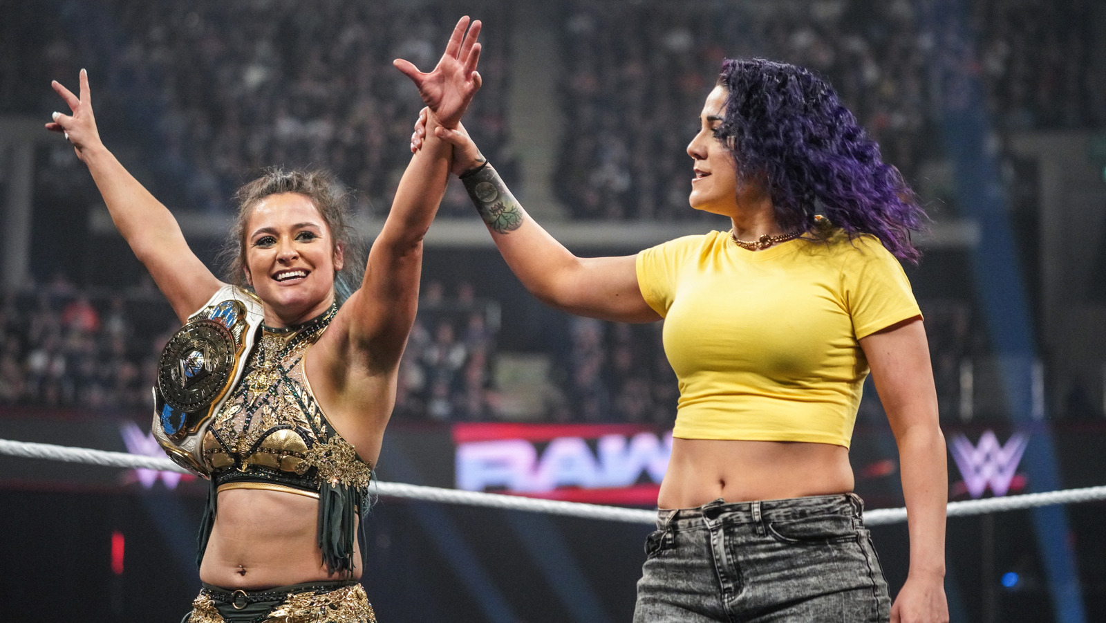 Lyra Valkyria & Bayley Win WWE SmackDown Gauntlet For WrestleMania Tag Title Match