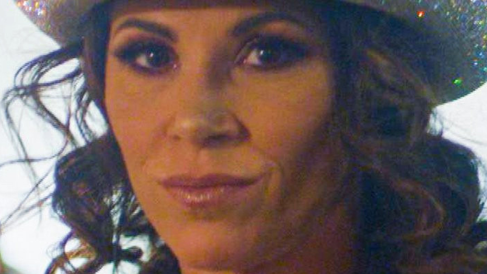 Mickie James's Instagram, Twitter & Facebook on IDCrawl