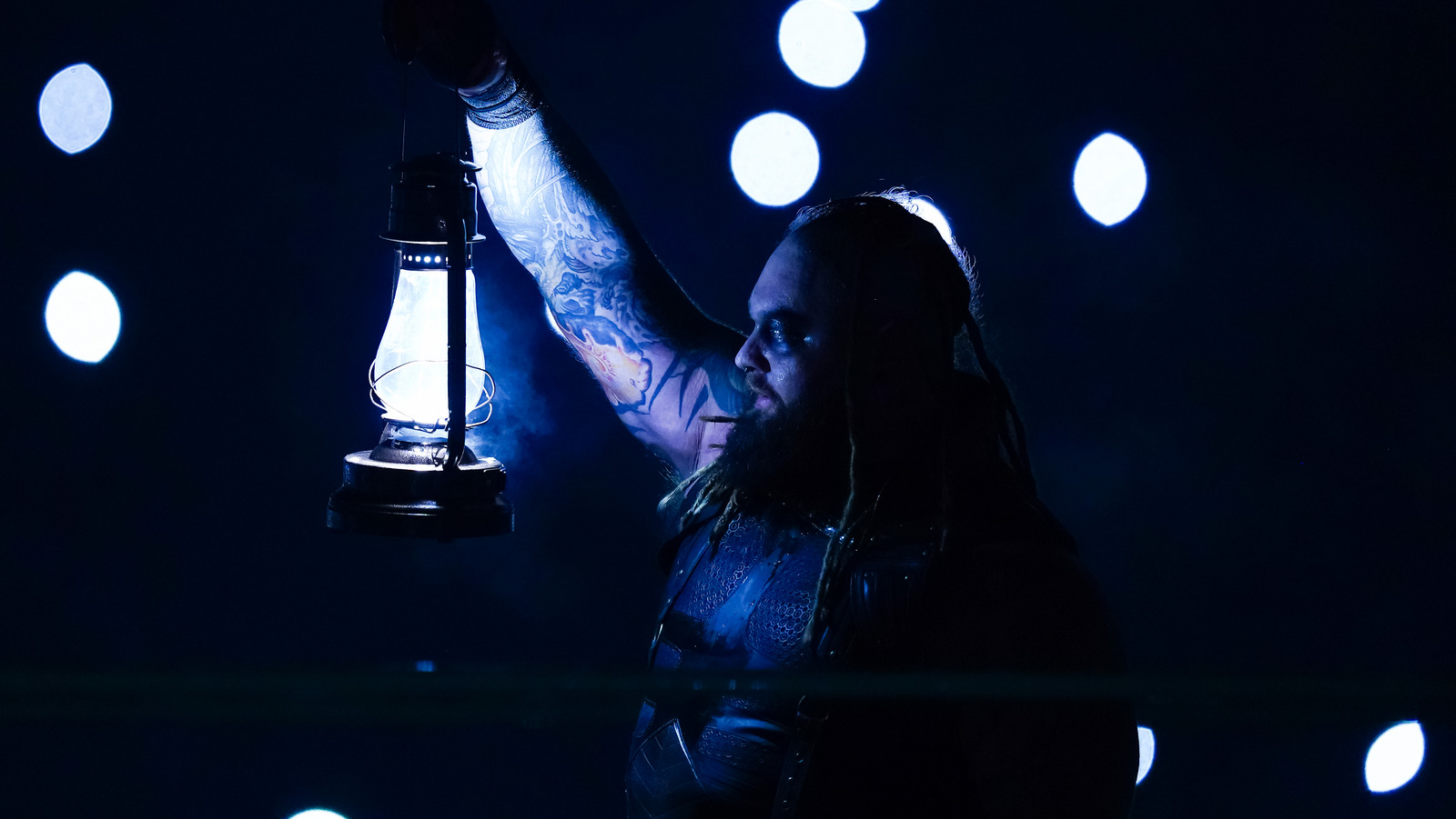 New Photo Of Bray Wyatt Has Wrestling Fans Talking