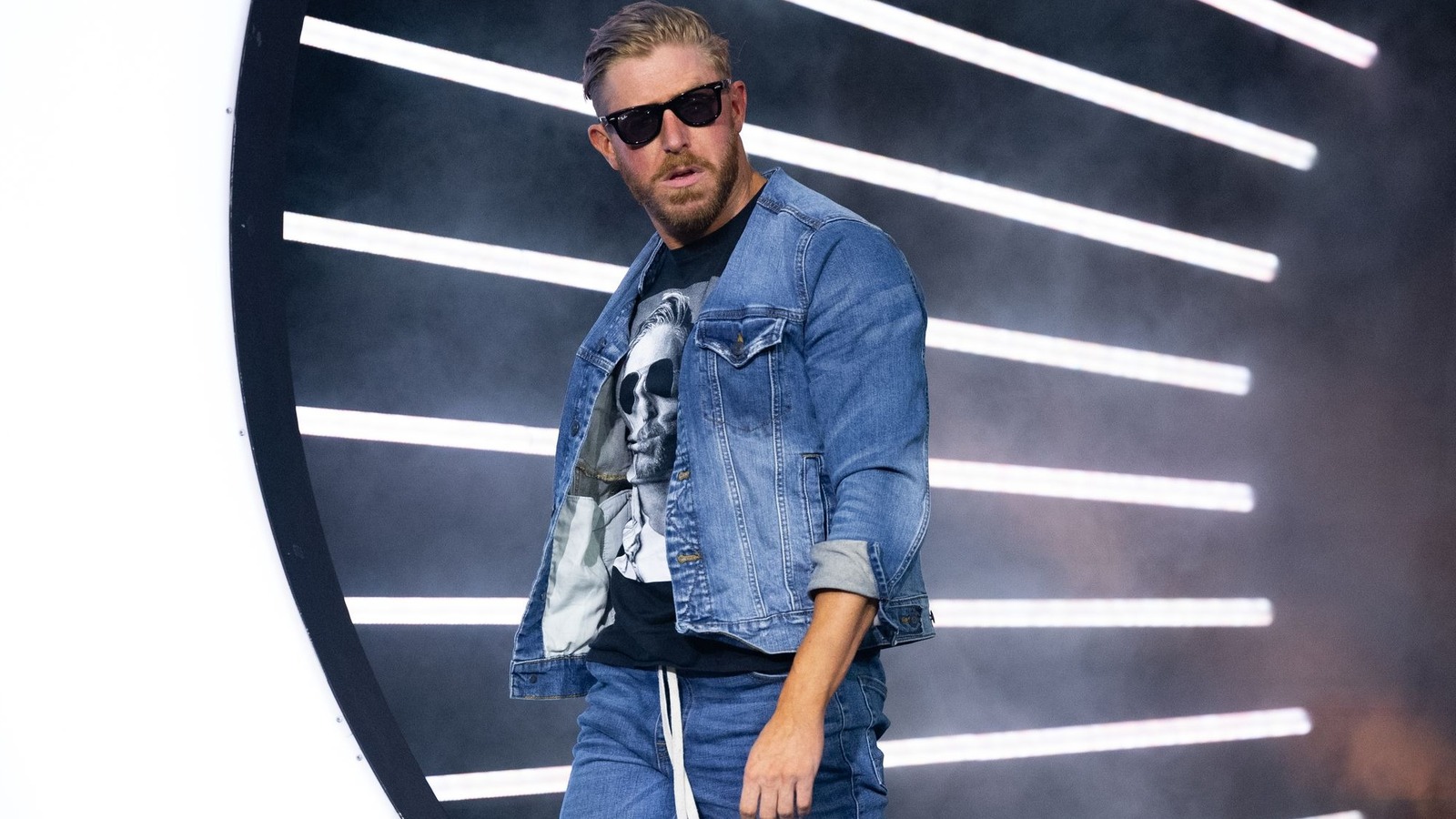 Orange Cassidy Challenges Jon Moxley To Aew World Title Match In