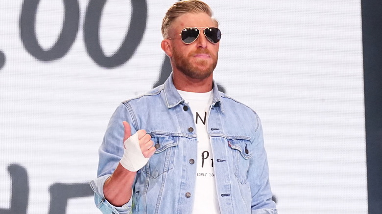 Orange Cassidy Defeats Rey Fenix, Re-Gains AEW International Title On ... Orange Cassidy Defeats Rey Fenix, Re-Gains AEW International Title On ...