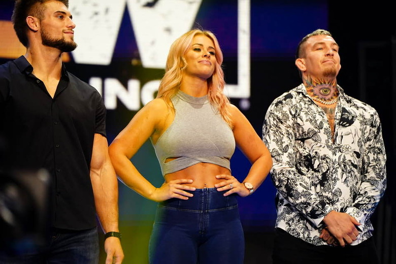 Paige VanZant Confirms She Met With WWE Before Choosing AEW Paige VanZant Confirms She Met With WWE Before Choosing AEW