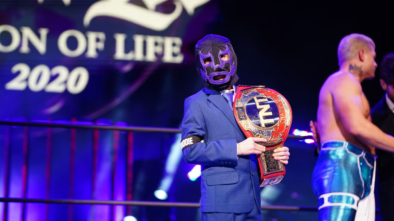 Photo: -1 Receives Dark Order Championship At AEW Fan Fest