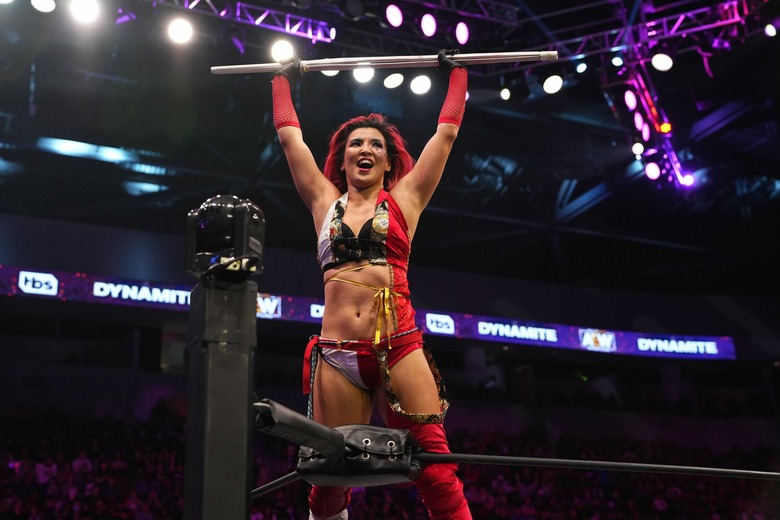 Photo: AEW Star Hikaru Shida Shows Off Her New Look