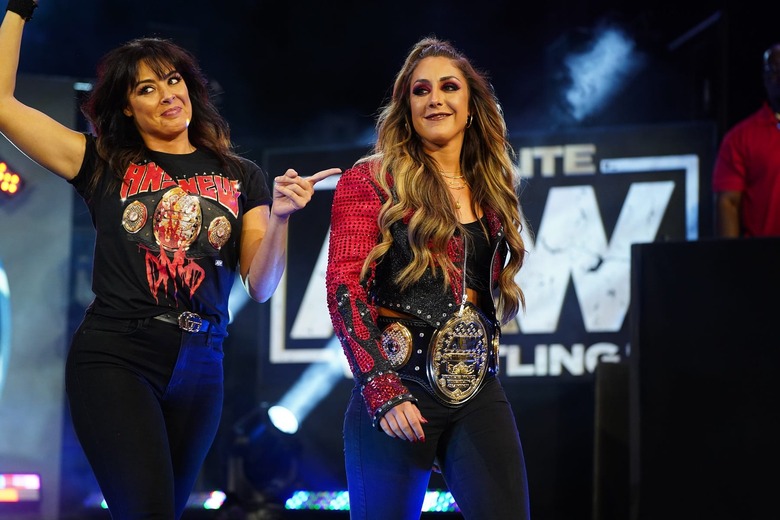 AEW Star Shows Off Muscles In Stunning Topless Photo