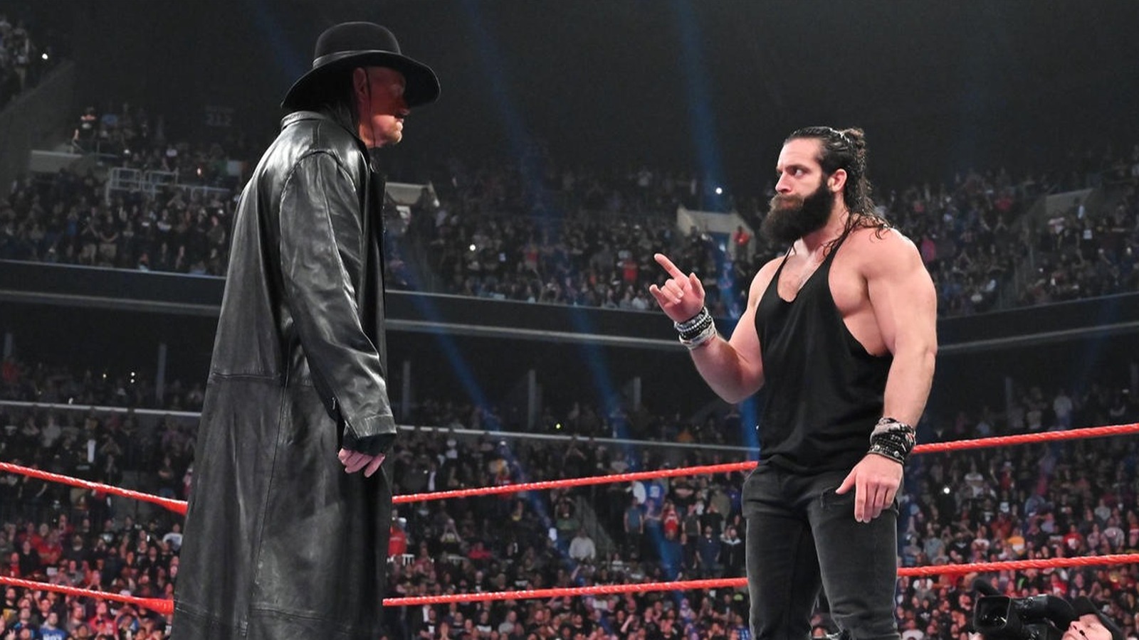 Photo: Elias Works Out With The Undertaker Amidst WWE Absence