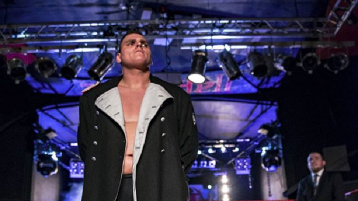 Renee Michelle's First WWE Photo Shoot, Six-Hour WWE SummerSlam Stream ...