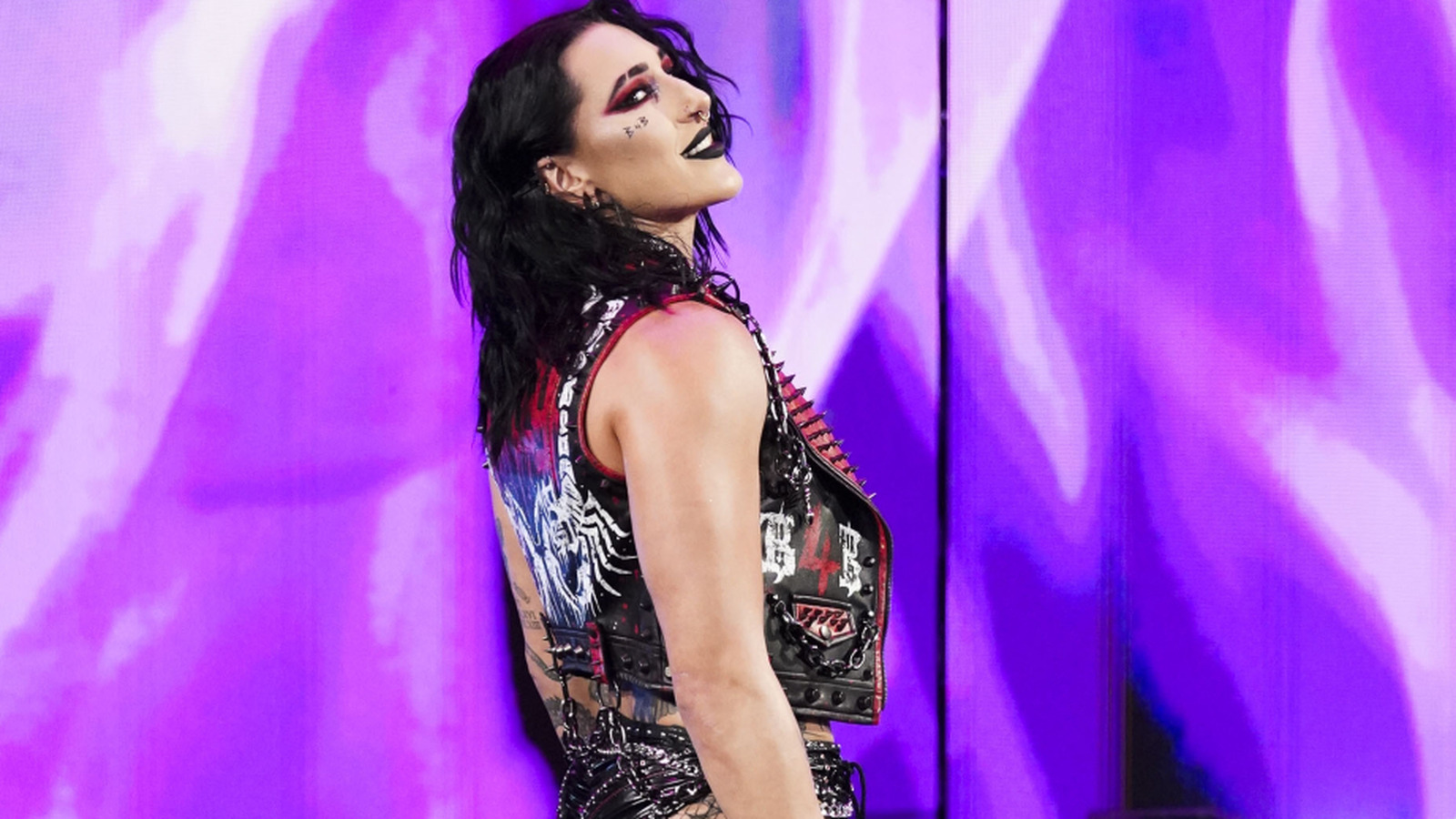 Rhea Ripley Conquers Raquel Rodriguez In Wild 'Anything Goes' WWE Raw ...