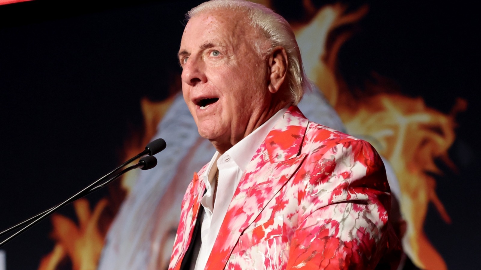 Ric Flair Explains His Problem With Eric Bischoff Ric Flair Explains His Problem With Eric Bischoff