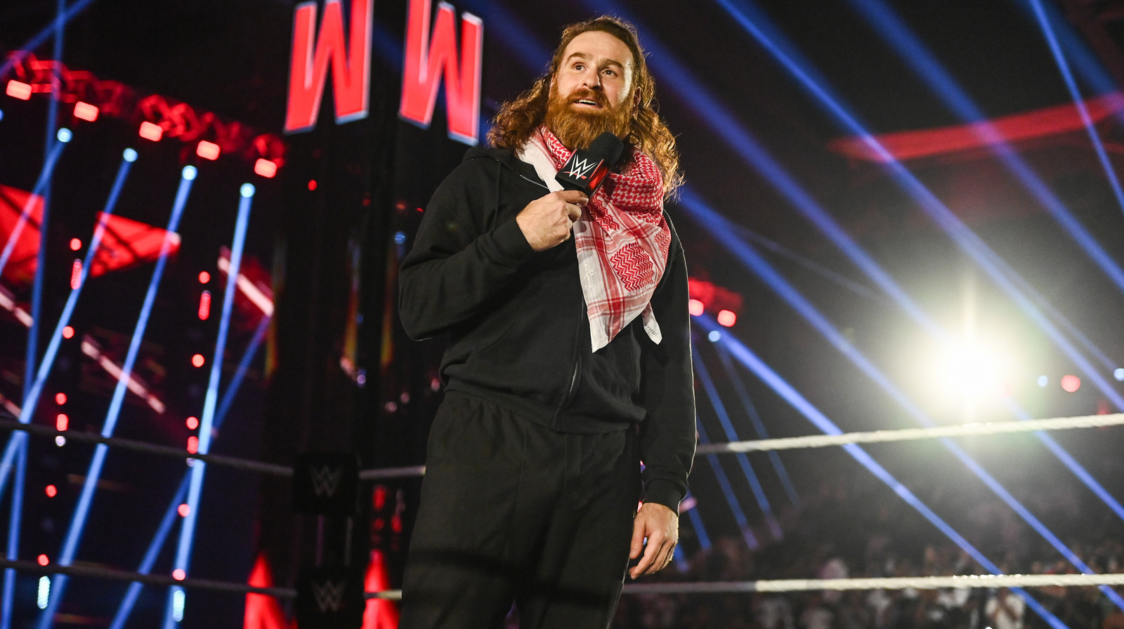Sami Zayn Comments On 'Astounding Privilege' Of Addressing Crowd In ...