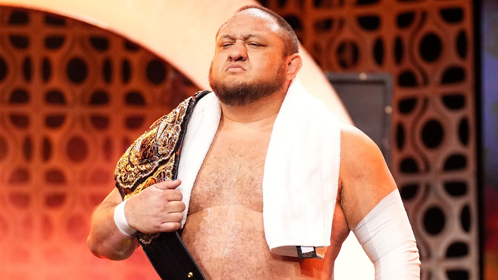 Samoa Joe Lists Three WWE Hall Of Famers As Best Strikers