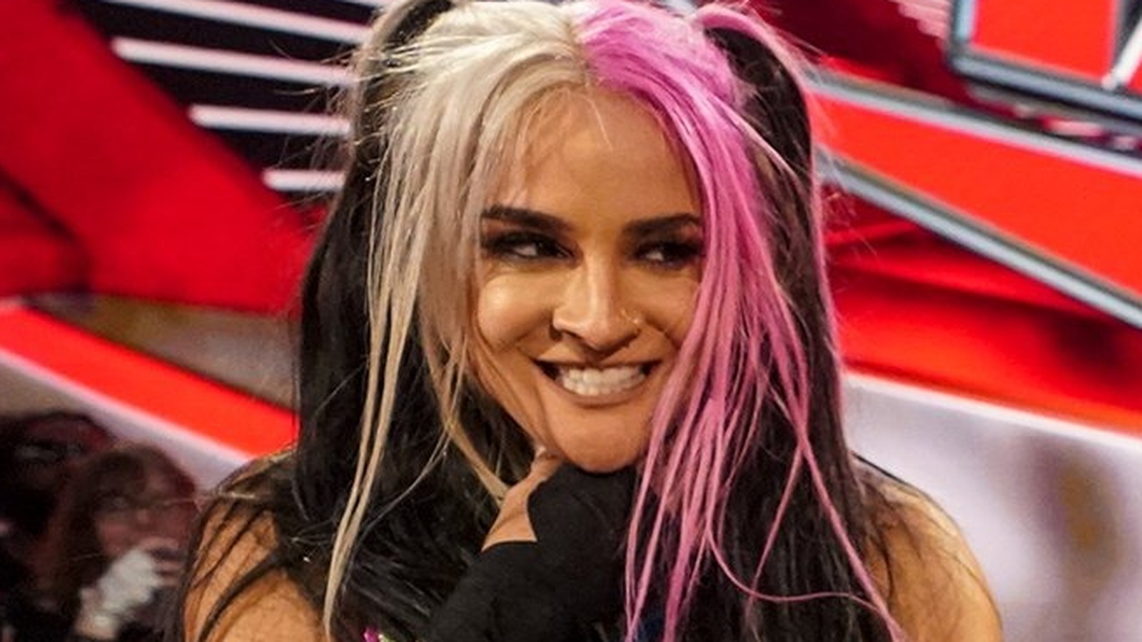 Second Team Advances To Final Of WWE Women's Tag Title Tournament