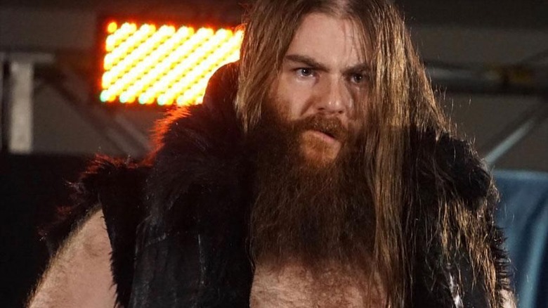 Stars At Ringside For WWE NXT Takeover (Photos), Big Matt Riddle Vs ...