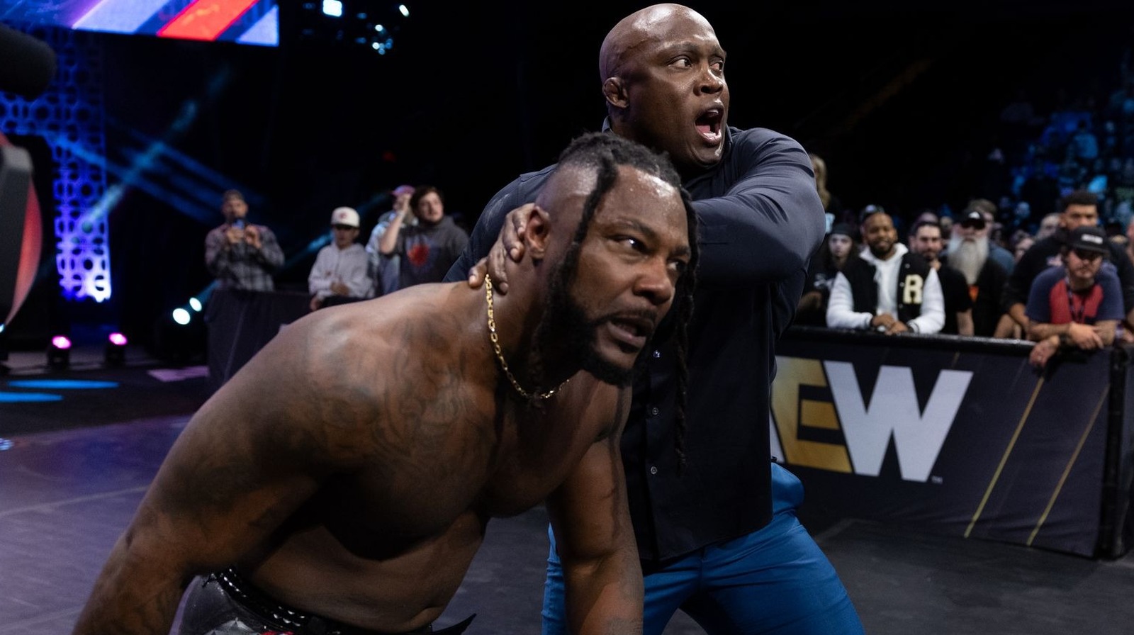 Swerve Strickland Passes Out In Hurt Lock, Bobby Lashley Wins AEW Full ...
