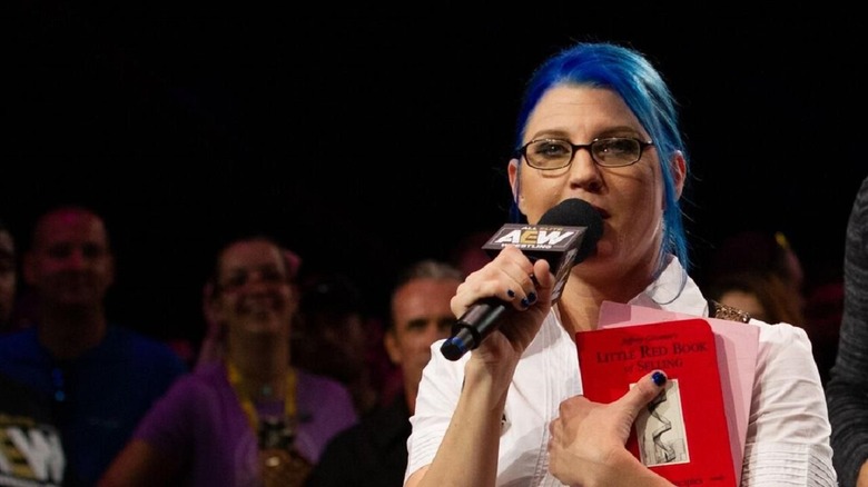 "The Librarian" Leva Bates Talks WWE Never Signing Her During Her Run ...