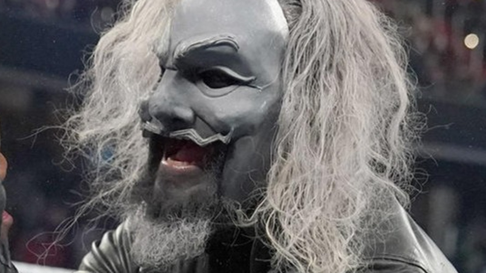 Uncle Howdy Escapes Bobby Lashley Beatdown On WWE SmackDown