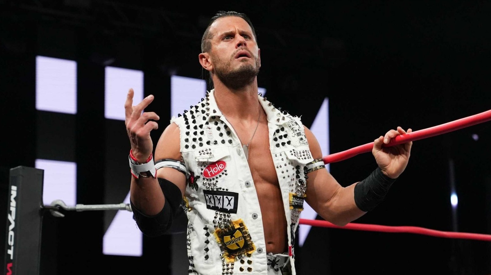 Video: Alex Shelley Receives Newly Designed TNA World Championship