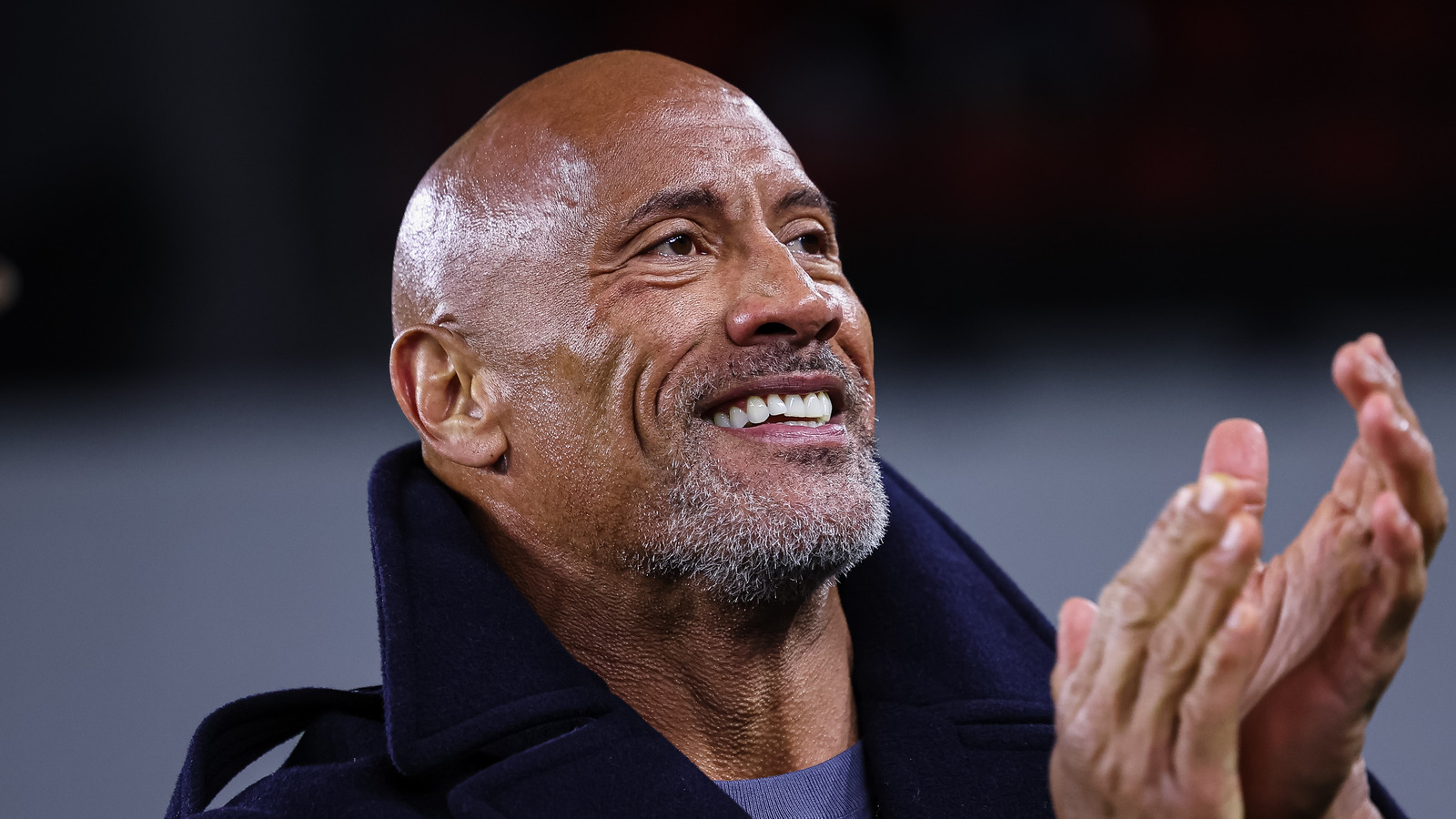 Video: WWE Legend Dwayne 'The Rock' Johnson Lifts Weights With ... Video: WWE Legend Dwayne 'The Rock' Johnson Lifts Weights With ...