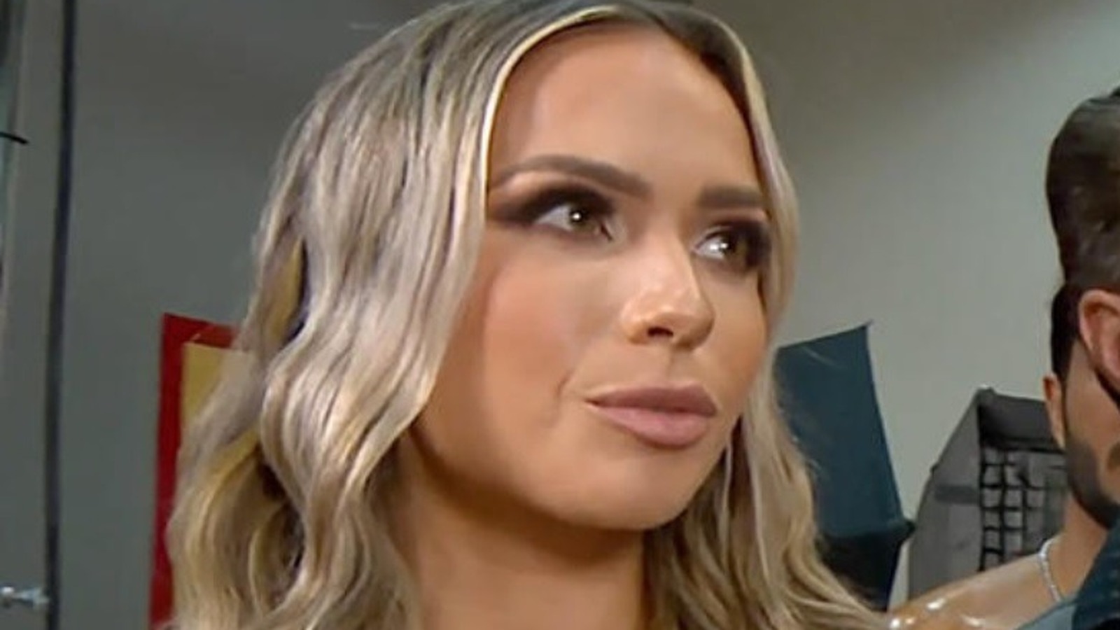 Wwe Smackdown Cast WWE ‘SmackDown’ Review And Results, Two Title ...