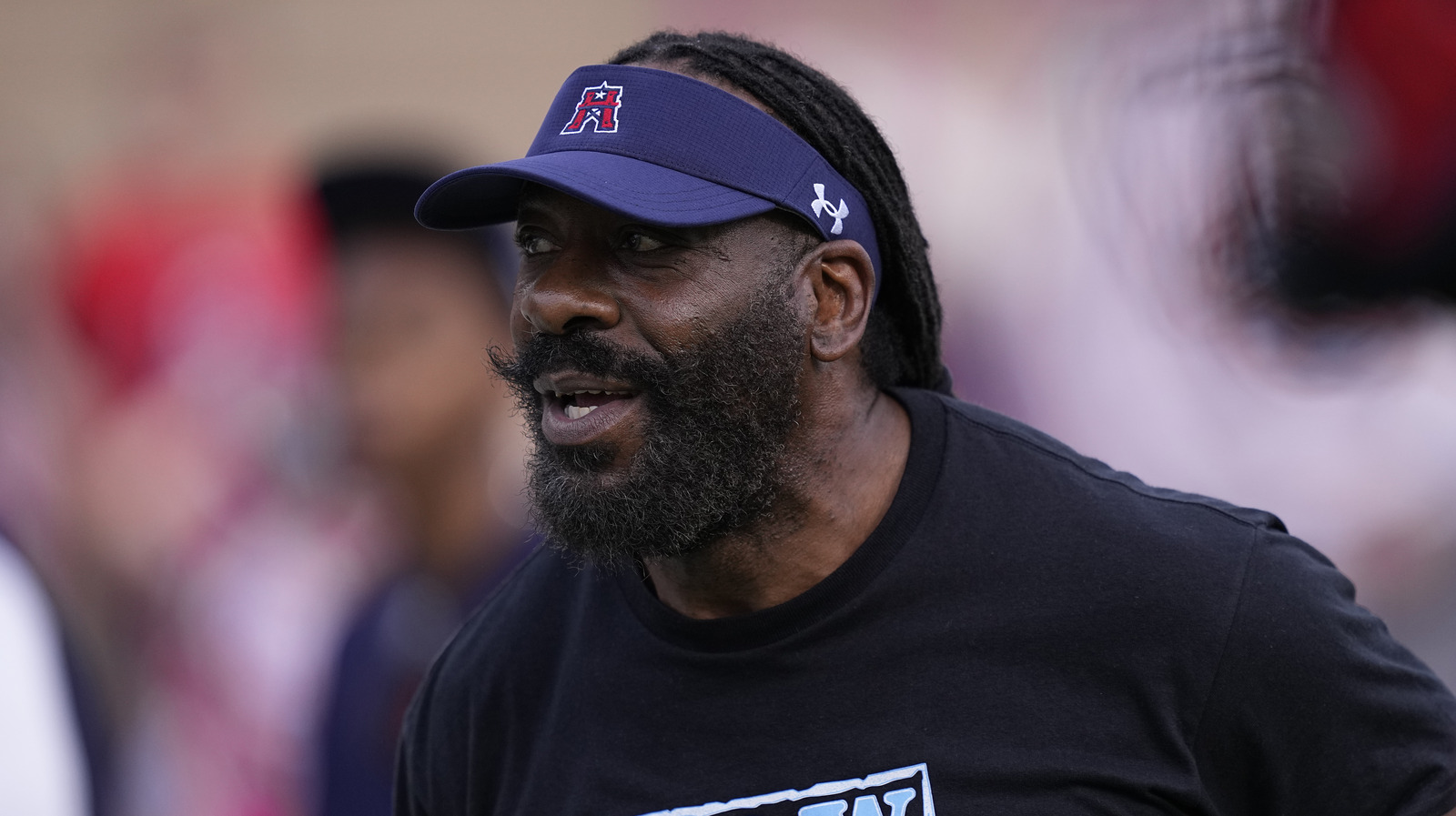 WWE Hall Of Famer Booker T Expresses Surprise At Roman Reigns ...