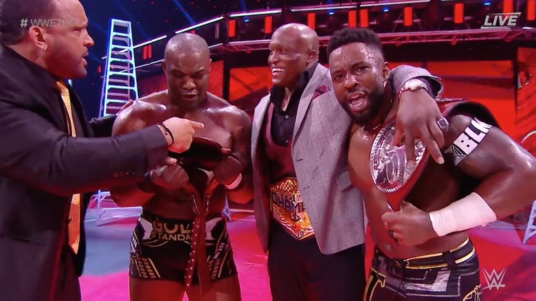 WWE Main Event Results (4/13): Apollo Crews & Commander Azeez Challenge ...