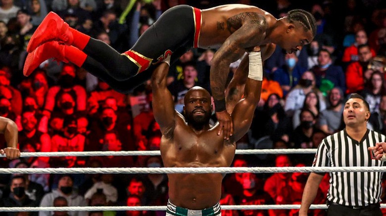 WWE Main Event Results (5/27): Apollo Crews Issues Open Challenge