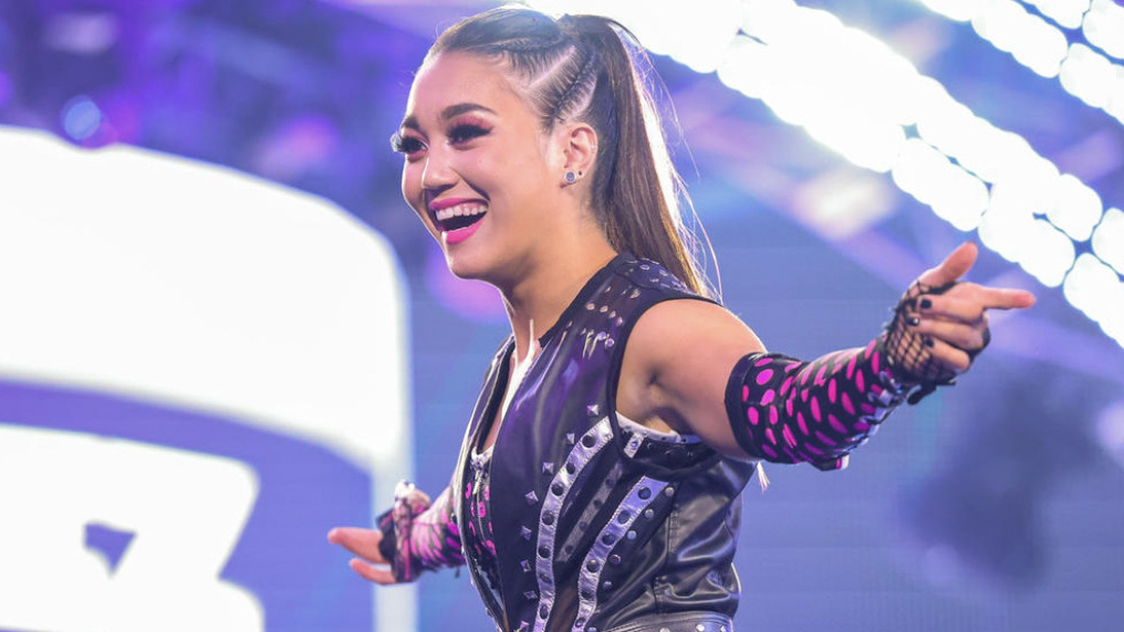 WWE NXT Results 7/4 - NXT Underground Match, Blair Davenport Vs ...