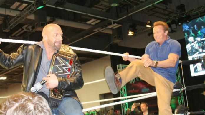 WWE Officially Announces Arnold Schwarzenegger For The 2015 Hall Of ...