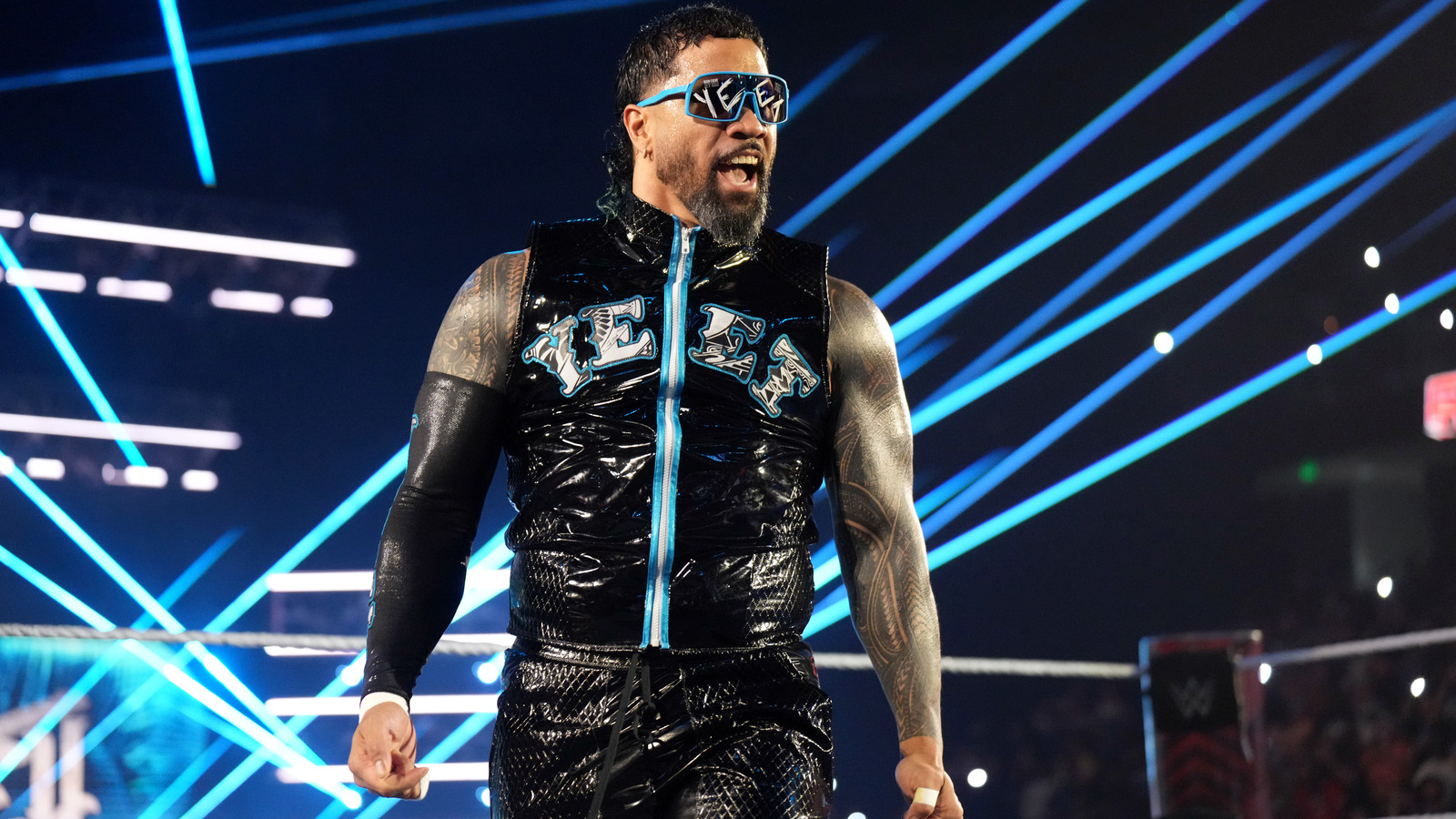 WWE Raw Results 6/17 - Triple Threat Money In The Bank Ladder Match ...