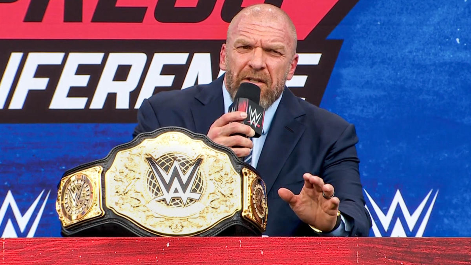 WWE Reportedly Strikes A Deal With The NHL
