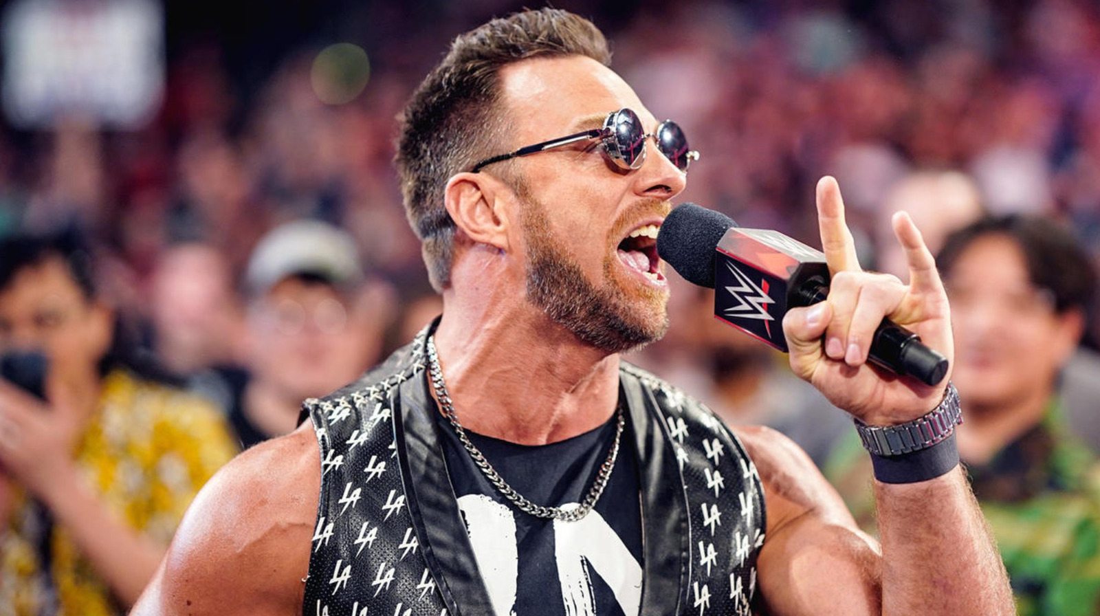 Wwes La Knight Details Backstage Interaction With Dwayne Johnson